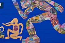 Tillys mural, 17 Pasteur, Irvine